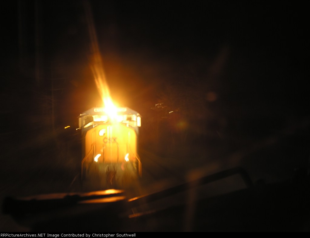 NOT AS SCARY AS IT SEEMS! Stopped behind northbound lite power at CP35